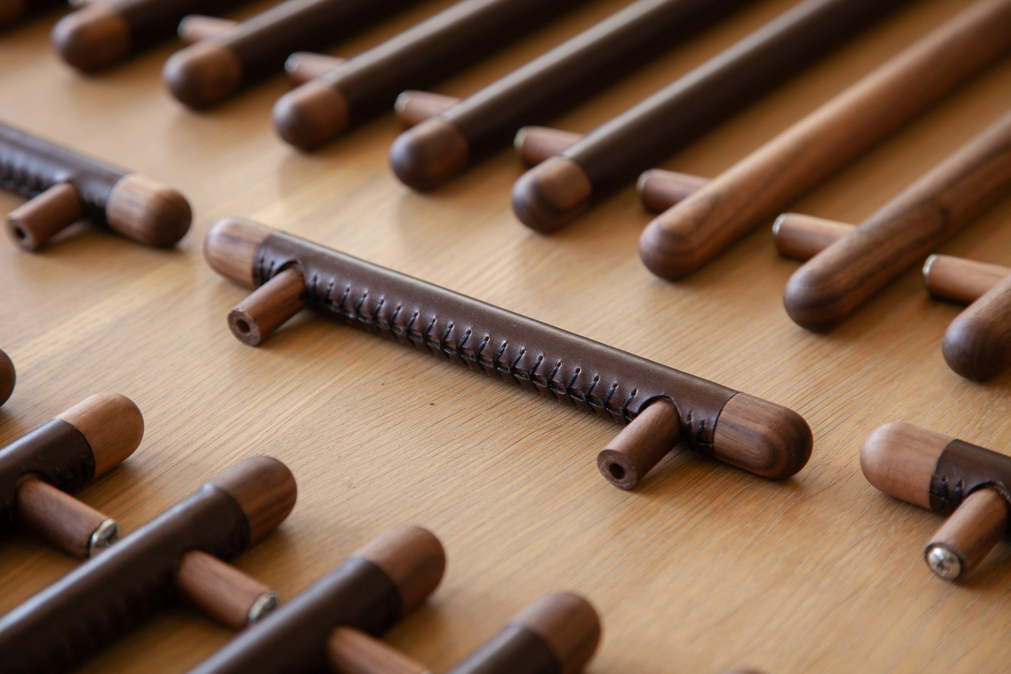 WOOD PULLS – Chapman & Bose
