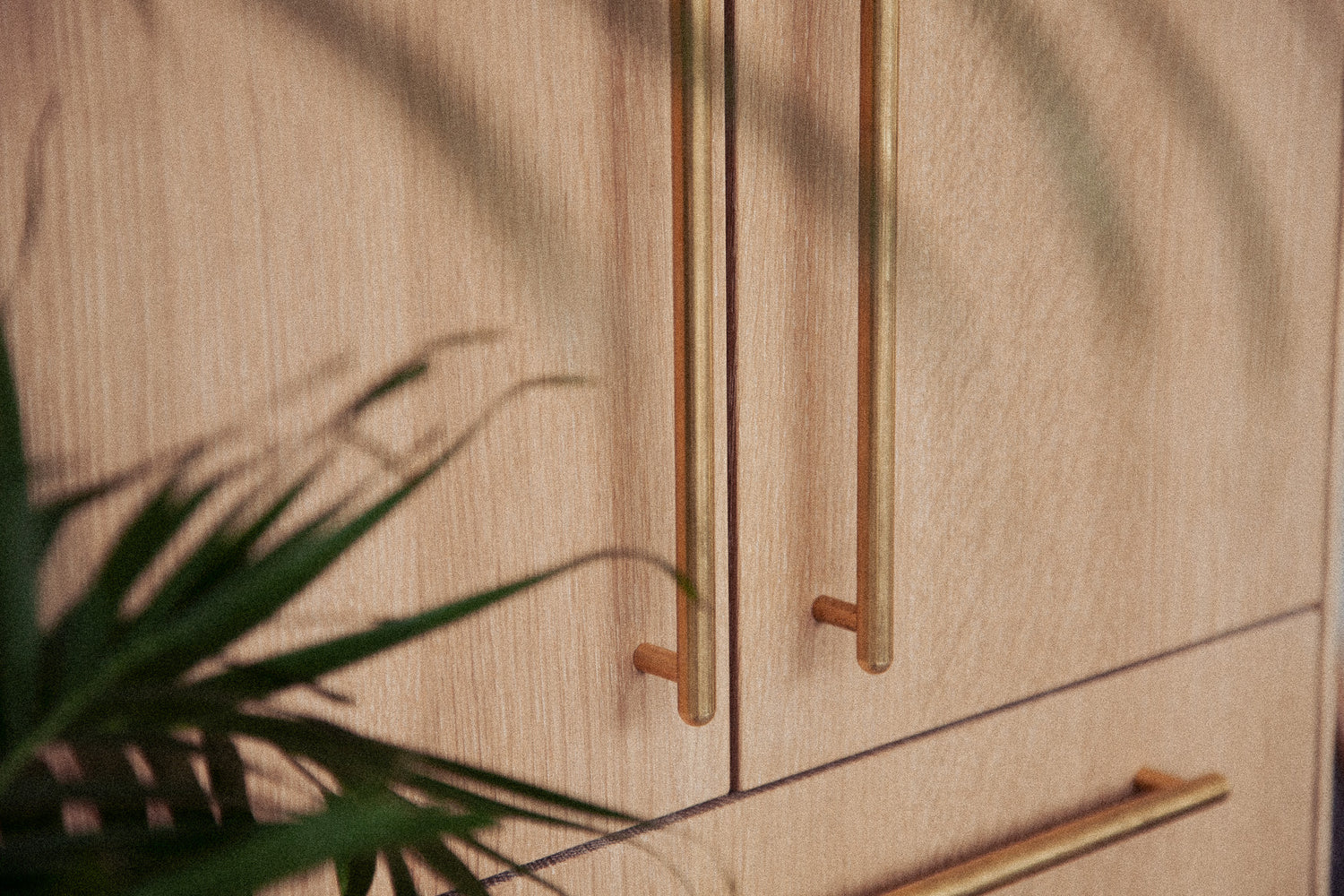 BAR PULLS – Chapman & Bose