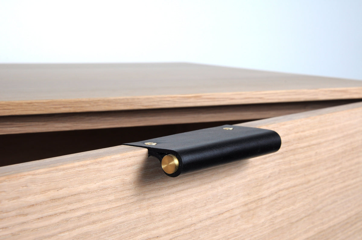 RESOURCES#N##N# #N##N# #N##N# #N# – Chapman & Bose